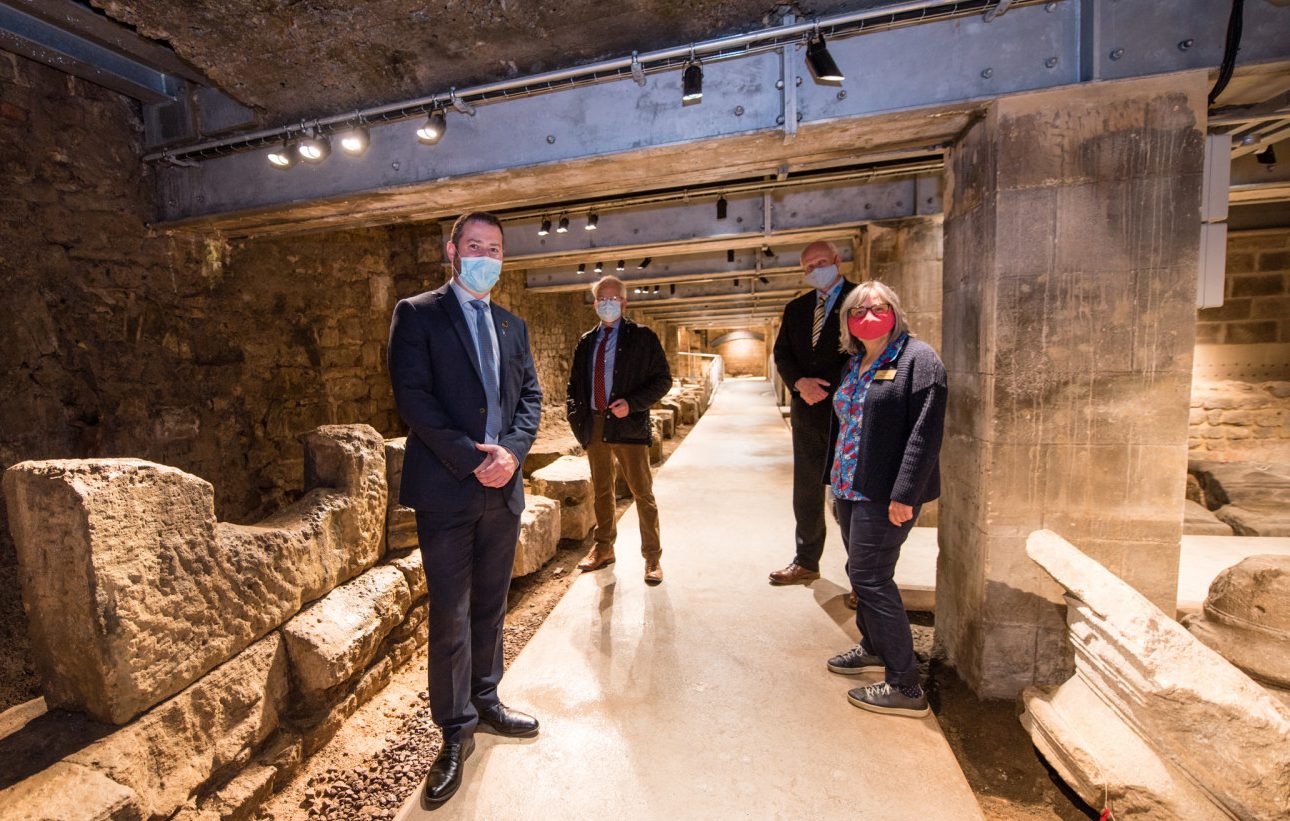 Beard brings history to life with handover of Bath Archway Project ...