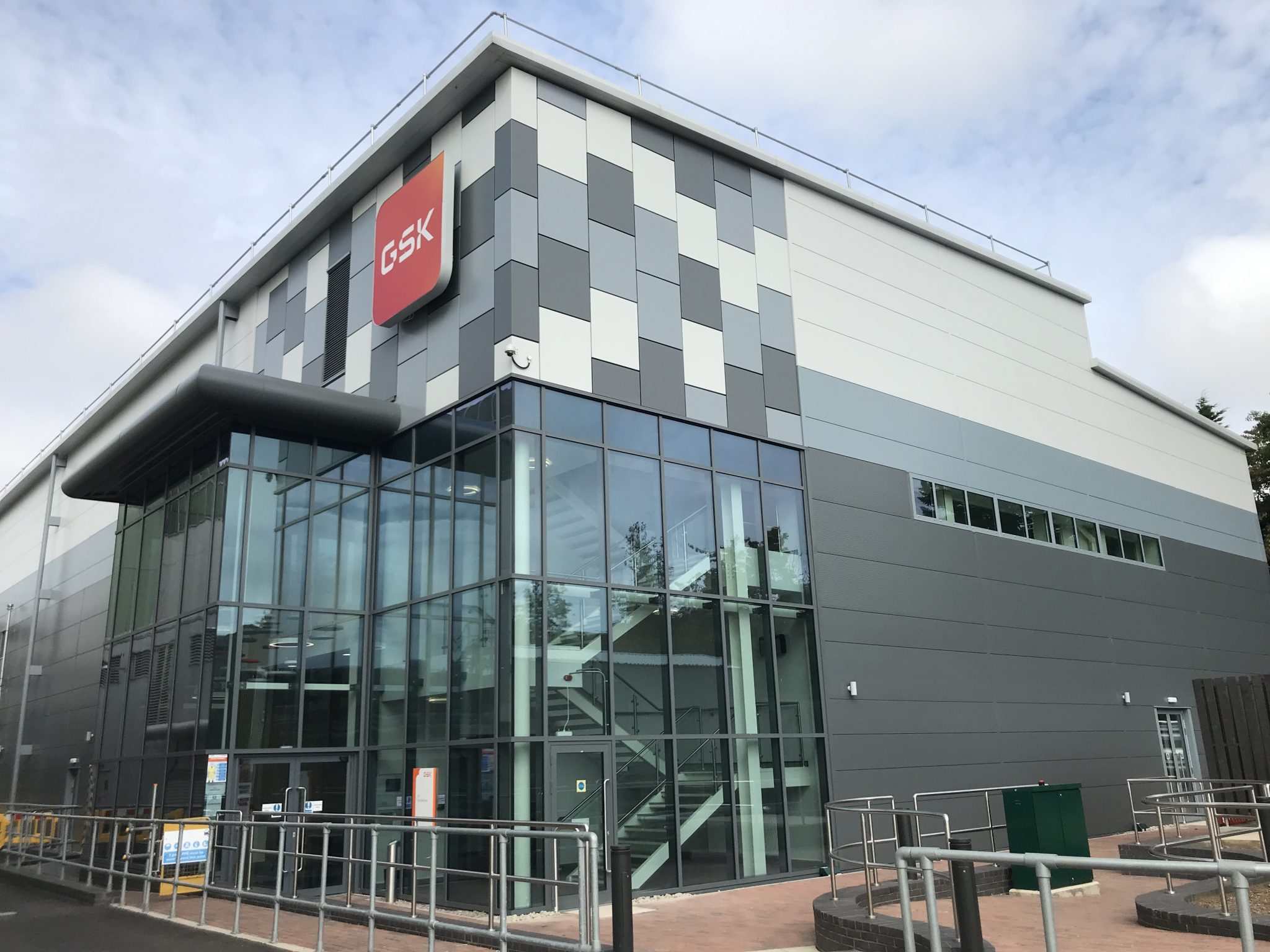 Simons Design Ltd - Celebrating LABC Award for innovative ...
